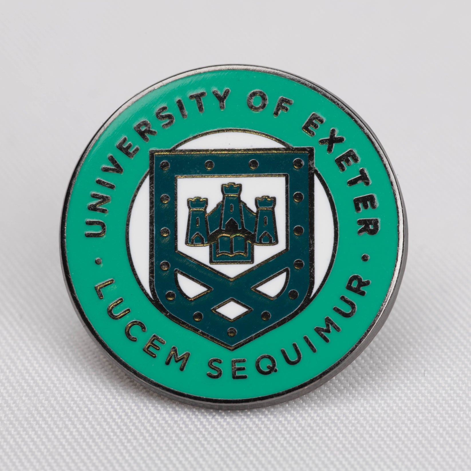 Exeter Logo Enamel Pin Badge – University of Exeter Merchandise